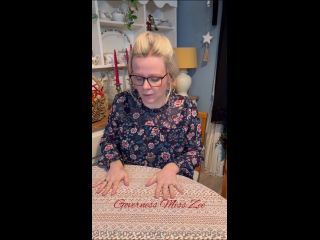 Governess Miss Zee (@governessmissz)